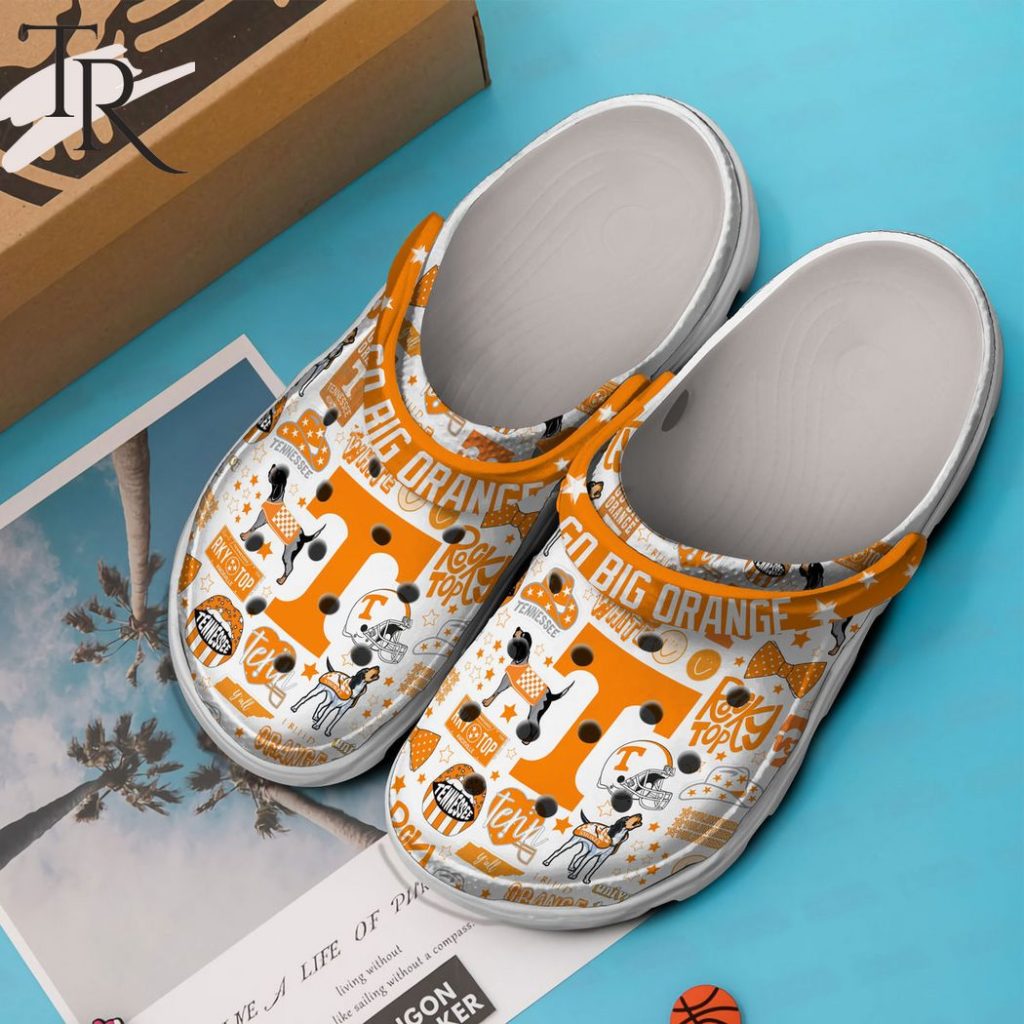 Go Big Orange Clogs - Torunstyle