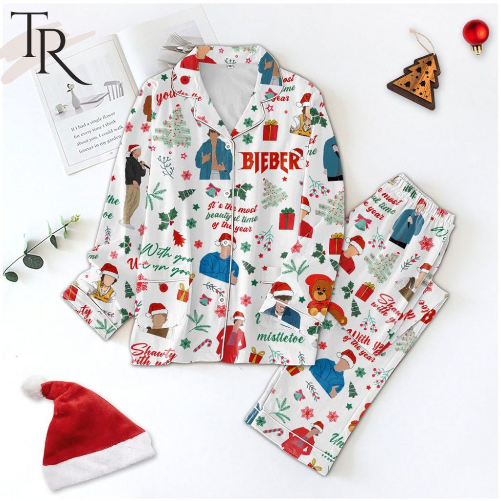 Justin Bieber - Mistletoe Pajamas Set - Torunstyle